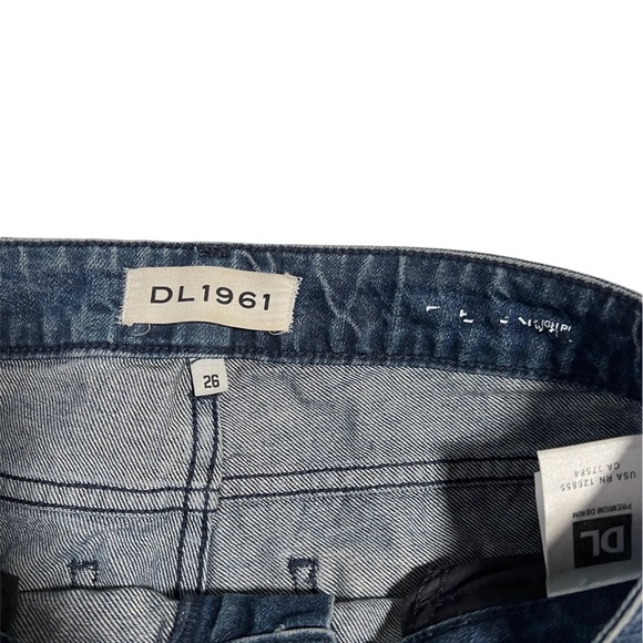DL1961 | Jeans | Dl 961 Medium Wash Raw Hem Flared Leg Denim Jeans Size ...